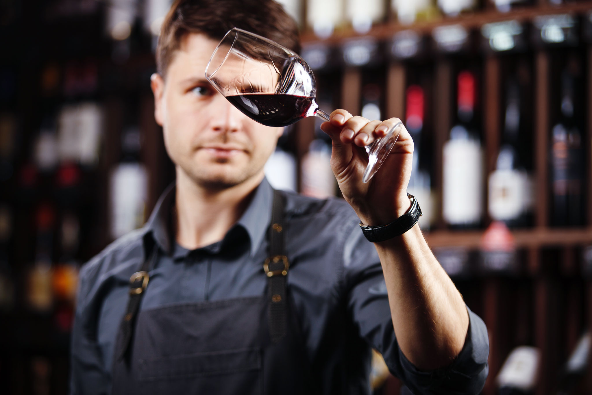 Dicas para uma degustação profissional de vinhos | Winterhalter