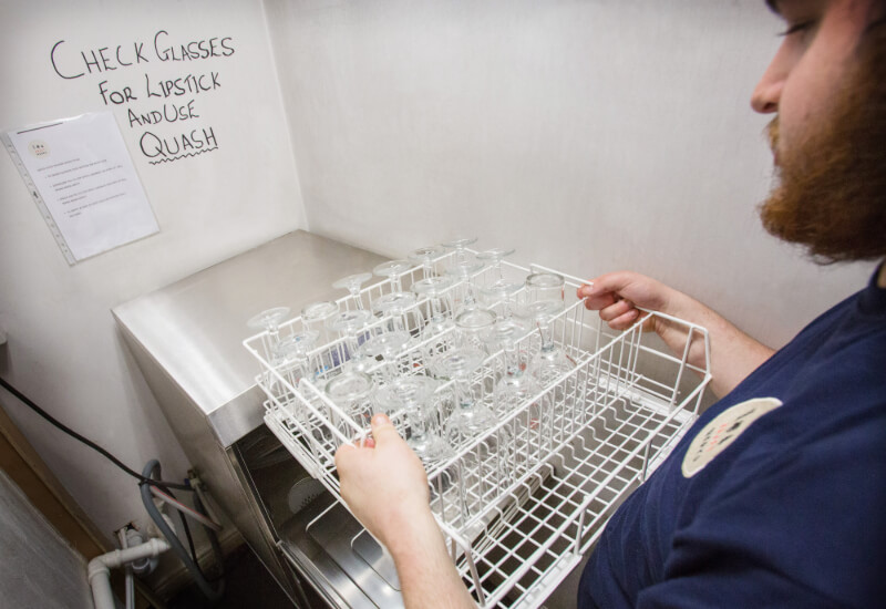 Glasswashers for Bottle Shops & Tap Rooms | Commercial Warewashing ...